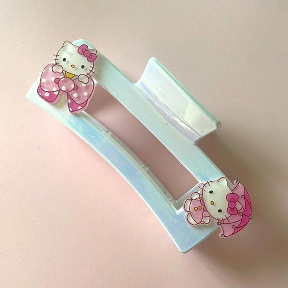 Accessories | Hello Kitty Holographic Hair Claw Clip | Poshmark